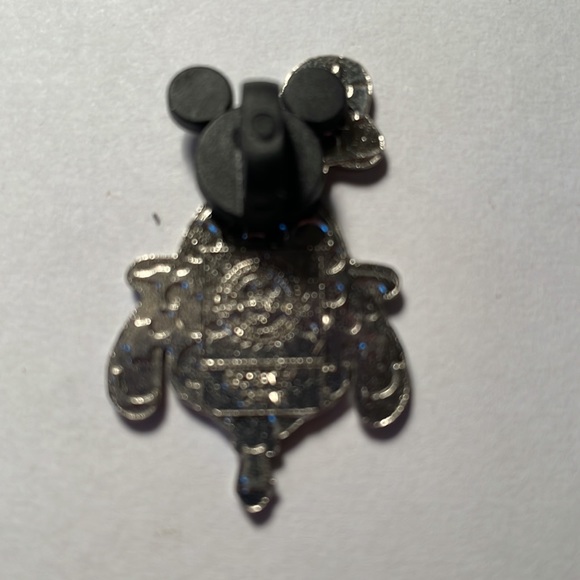 Accessories | Authentic Disney Goofy With Braces Trading Pin | Poshmark